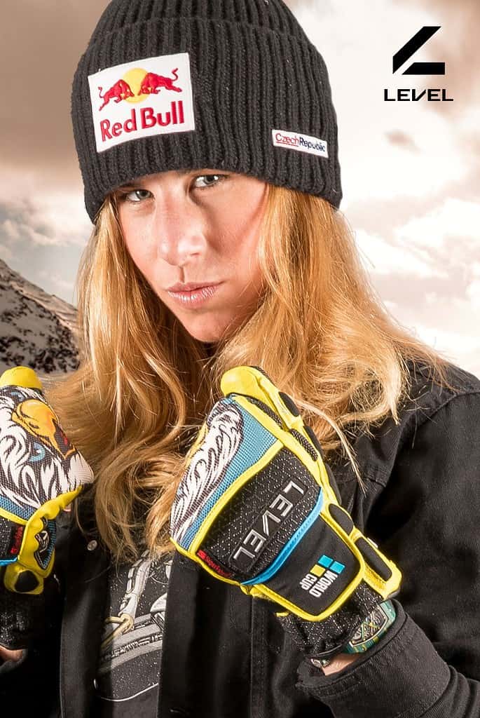 Ester Ledecká is back!
