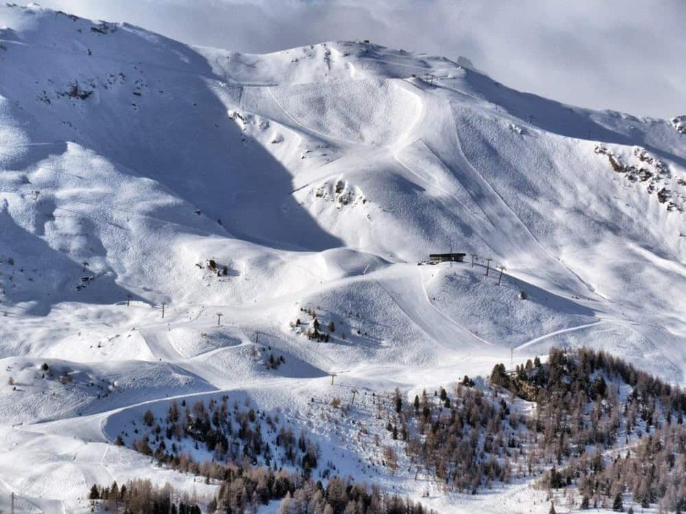 Pila gears up for an exciting season with a new piste, new lift – Your ...